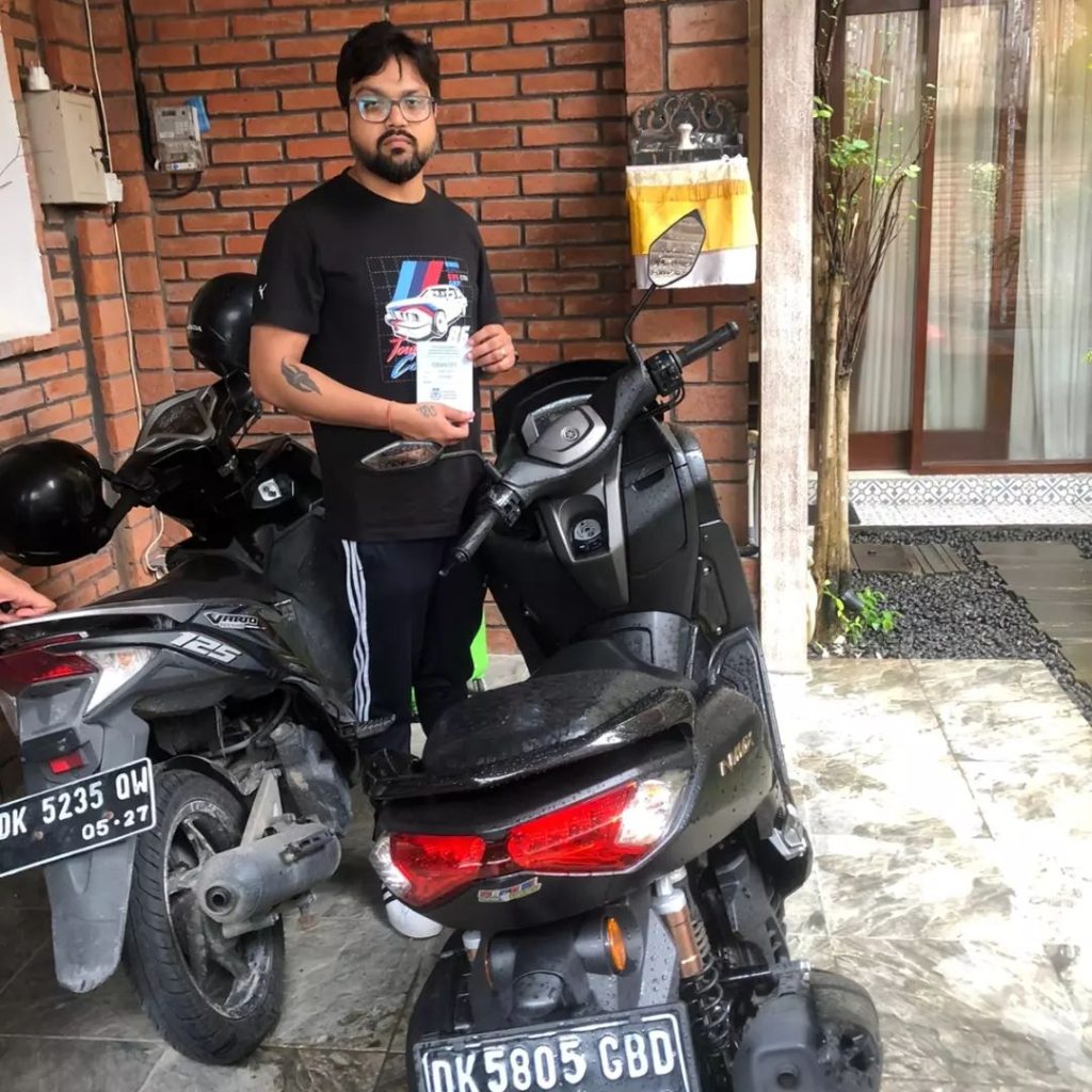 JholysRental, Bali Scooter Rental - Ultimate Ride in Bali